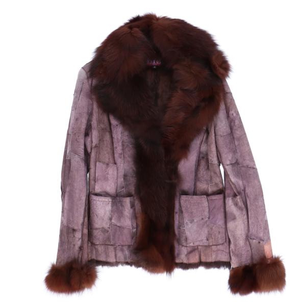 【サイズ(最大部を計測)】肩幅約43cm 着丈約62cm 身幅約96cm 裄丈約66cm 【重さ】約720g 【内側ポケット】無し 【外側ポケット】2つ 【留め具】ケスカ×2 【裏地】無し(Wフェイス) 【素材】ラビット【備考】※商品写真は...