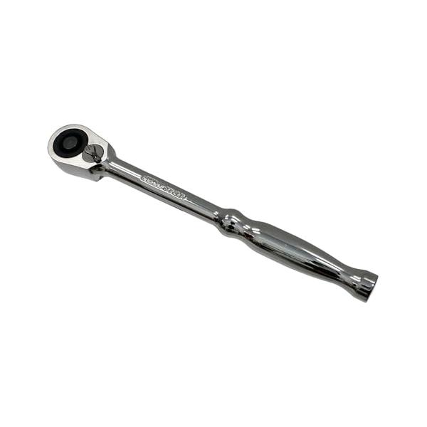 スタンダードグレー/差込角9.5mm/SRH3CH・Size:差込角9.5mmStyle:スタンダード・パッケージ個数:1・特徴:ヘッド幅27mmのコンパクト仕様で狭い場所に対応・用途:ボルト・ナット類の締付け、緩め作業・差込角:9.5mm...