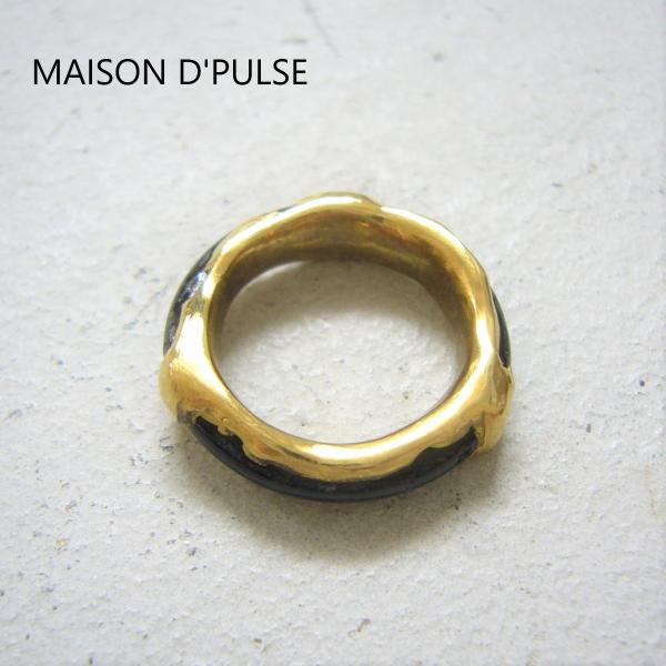 MAISON D'PULSE ｜メゾンドパルス  Moon Ring_brass/A-R001【素材構成】石天然メノウ、brass(真鍮)Moon ring シリーズのシルバーリングです。石はメノウ石で、石のお色は黒色です。シルバーが石に絡...
