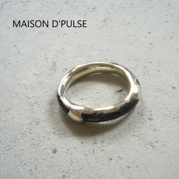 MAISON D'PULSE ｜メゾンドパルス  Moon Ring_Silver/A-R002【素材構成】石天然メノウ、silver925Moon ring シリーズのシルバーリングです。石はメノウ石で、石のお色は黒色です。シルバーが石に...