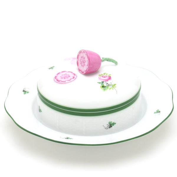 ※送料無料・ギフト包装無料(ヘレンド純正ボックス使用)。ハンガリーの名窯ヘレンドは1826年、首都ブダペストから120キロ離れた寒村ヘレンド村に誕生した。その時代「貴族の中の貴族」と称されたハプスブルク家のフランツ・ヨゼフ皇帝の庇護の下、ヨ...