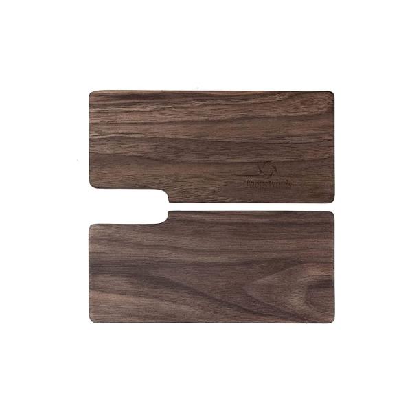 爆買 ※ウォールナットサイドパネルのみの販売ページになります。''---------------------------------------'ブランド：Thous Windsプレートサイズ：縦17.7×横7.8×厚さ1cm, 220gウ...