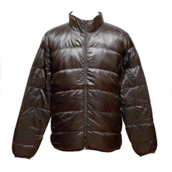 新素材ポリプロピレンとダックダウンをブレンドした、速乾性と耐洗濯性の良い洗えるダウンジャケットです。スタンド衿付きで、ポケットは表の両サイドに１個ずつ付いています。吸水速乾生地で、抗菌・消臭にも優れていて、炭素と水素で出来た繊維で自然分解が...