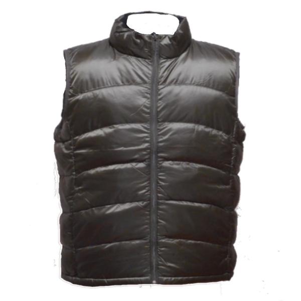 新素材ポリプロピレンとダックダウンをブレンドした、速乾性と耐洗濯性の良い洗えるダウンベストです。スタンド衿付きで、ポケットは表の両サイドに１個ずつ付いています。吸水速乾生地で、抗菌・消臭にも優れていて、環境に優しいエコロジーな素材です。また...