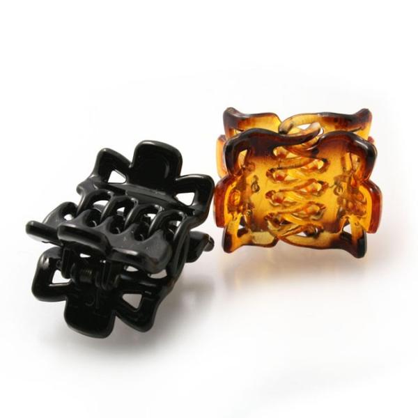 サイズ:幅/約2.5cm　高さ/約1.5cmｍｉｎｉクリップ2個セット　サイドや前髪に使ってみて入荷ロットにより写真と異なる色味・形状になる場合がございます。あらかじめご了承くださいませ。■ネコポス利用可レディース/女性/まとめ髪/クリップ...