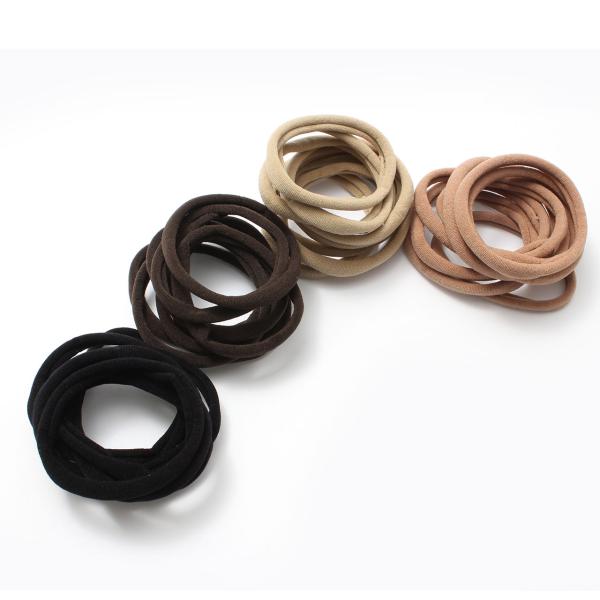 サイズ:直径約5cm/太さ約0.6mmウエットスーツ素材のヘアゴム。濡れても洗える、汚れにくい、長持ちだから、フィットネスヨガ・ランニングにも使っていただけますカラーもかわいいのでお持ちのウエアーと合わせてみても！※多少の色落ちがございます...