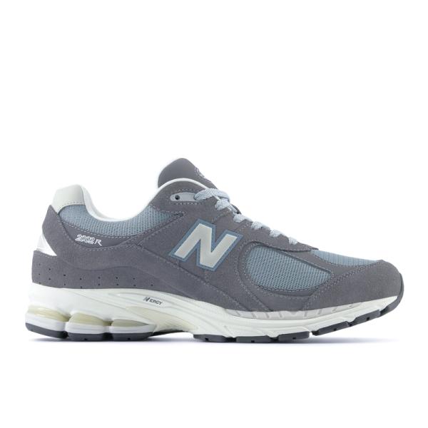 NEW BALANCE M2002R FB GRAY　アジア製で復刻したニューバランス「2002R」からシーズンカラーが登場。2010年に誕生した「Made in U.S.A. 2002」を継承するアッパーデザインを上質なスエード/メッシュ...