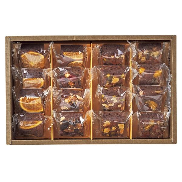 　ナッツやドライフルーツをトッピングした食べごたえ十分のブラウニーナッツやドライフルーツをトッピングした、食べごたえ満点なブラウニーです。ふんわりとした食感に、ナッツの香ばしさやフルーツの甘い香りがたまらない、見栄えも味も贅沢なスイーツです...