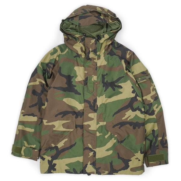 商品名：米軍実物 US.ARMY 00s ECWCS GORE-TEX ゴアテックスパーカー ミリタリー ビンテージ 迷彩 古着 (-7241)表記サイズ：M-R実寸サイズ：着丈(襟元から裾):75cm  身幅(脇下から脇下):63cm  ...