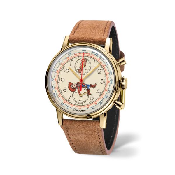 ディズニー／ピクサー「トイ・ストーリー」の人気キャラクター“ウッディ”をテーマにした、UNDONEとの公式コラボレーションモデル。ヴィンテージテイストのクロノグラフにウッディがプリントされ、落ち着いたカラーリングとディテールで大人のファンに...