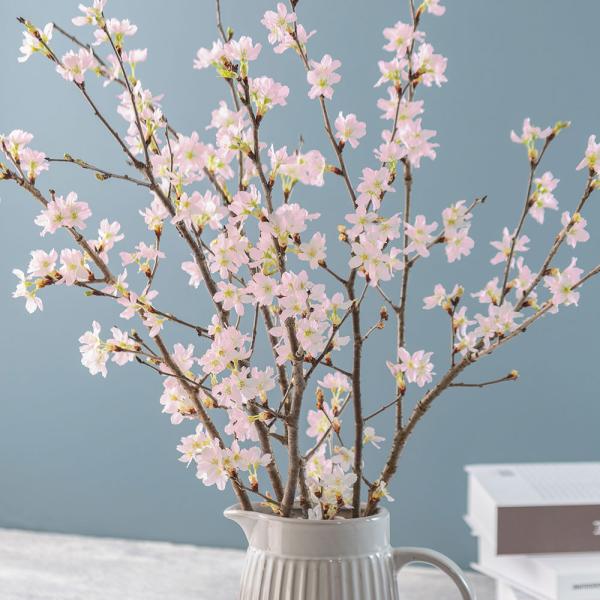 ■お届け2026/2/1 から 2026/3/31まで 5日後以降でご指定可■注文締切2026/03/26　14:00まで可憐な薄紅色の花を咲かせる「啓翁桜」。咲きはじめるとほのかに香るさわやかな香りが、春の訪れを感じさせてくれます。生産量...