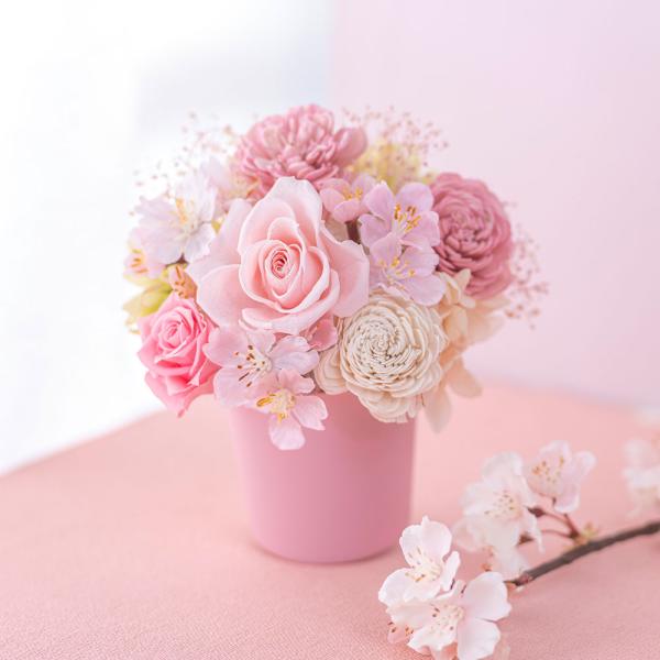 ■お届け2026/1/9 から 2026/4/30まで 3日後以降でご指定可■注文締切2026/04/27　14:00まで桜の季節に、新たな旅立ちを迎える大切な方へ。 感謝の想いを込めて、「さくら咲く」 祝福をしませんか。アーティフィシャル...