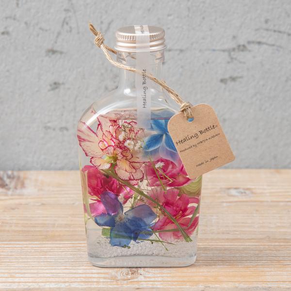 ■お届け 5日後以降でご指定可■注文締切2026/10/26　14:00まで涼し気なデザインが目を引く、フレッシュドライ加工した植物そのものをボトルに閉じ込めた、大人気のハーバリウム『Healing Bottle（ヒーリングボトル）』。ドラ...