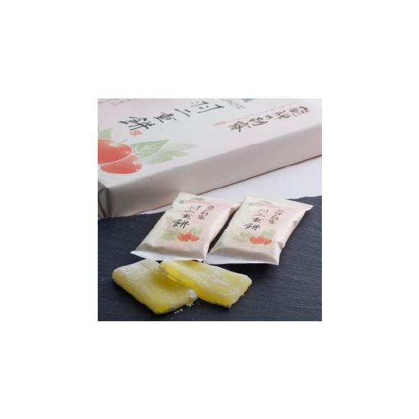 飛騨の朝露りんごとももジュースを使った羽二重餅。もちもちの生地に果汁の風味が染み込み、爽やかな甘酸っぱさが口いっぱいに広がります。地元JAひだの素材を活かした、新しい和菓子の定番です。内容量　9個入