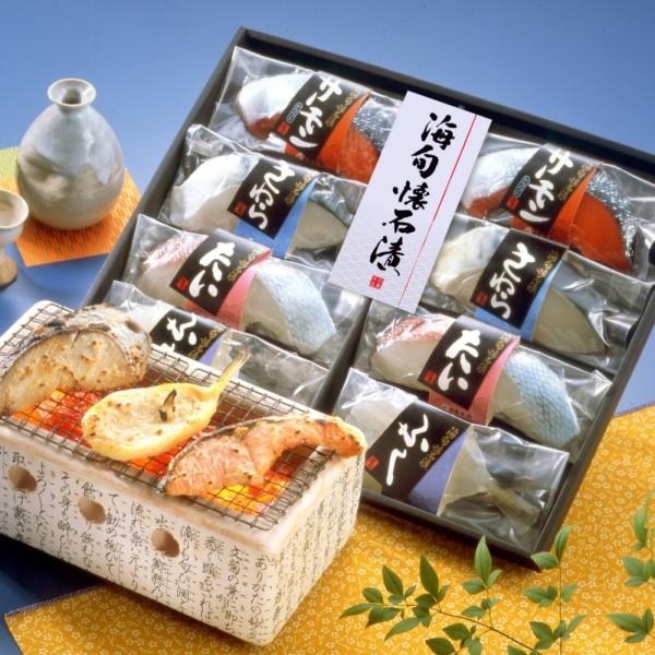 魚の切身を当社独自の製法（粕・みそ漬け）で漬け込みました。懐石漬け（漬け魚）とは、酒粕（純米吟醸酒の酒粕）と味噌（白みそ）をブレンドし、独自の粕床へ漬け込んだ商品です。お召し上がりやすいように、１枚づつの包装をしております。袋に入ったまま電...