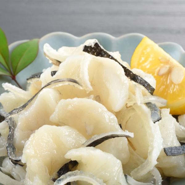 まふぐの刺身ととらふぐ皮湯引きを風味豊かに漬け込み柚子の果汁によりさわやかな風味のアクセントをまといました。一味違ったまふぐさしみを、お酒のおつまみとして、お召し上がりください！原料原産地　　国産【まふぐ】　とらふぐ【国産養殖】賞味期限　　...