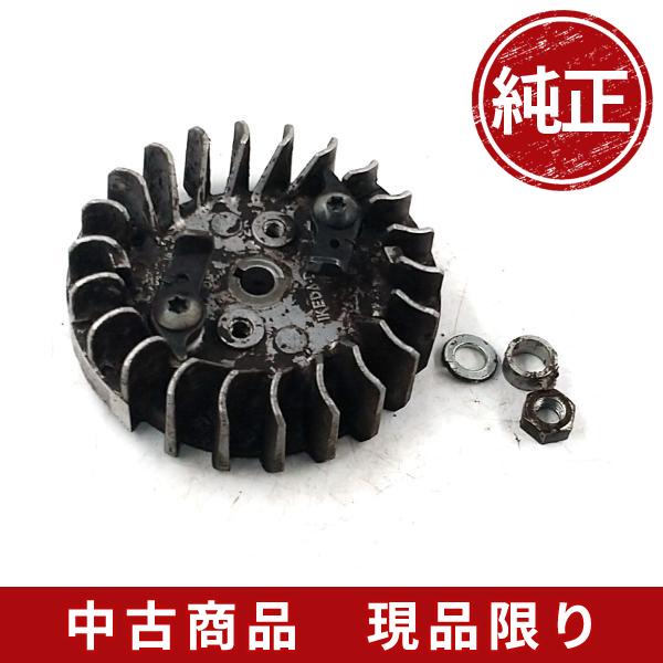 メーカーハスクバーナ・ゼノア 　型番 543XP 　　修理パーツ・部品交換用 　中古の物をばらしております。傷や汚れなどありますが清掃はしませんのでお客様でお願いします。当店で使用できると判断した物を出品しておりますが、新品部品ではないので...