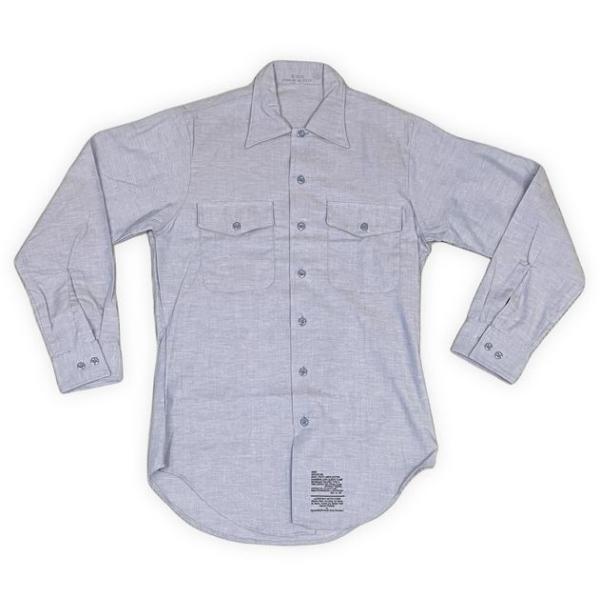 【商品名】U.S NAVY　chambray Shirt 8405-01-191-90【サイズ】表記：S-32 SL　　　　【状態】ランク：B (目立った傷や汚れなし) 　＊付属品は画像の通りです。　