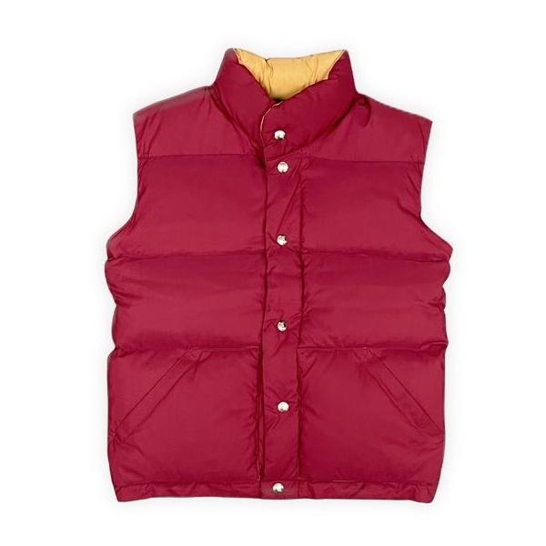 【商品名】Crescent Down Works　 Down VEST【サイズ】表記：XS　　　　【状態】ランク：C (やや傷や汚れあり) 　＊付属品は画像の通りです。