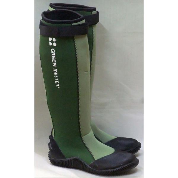 軽くて伸縮性のよい合成ゴムを使用しやわらかくて脱ぎはきのしやすいフィット感のあるロングブーツです。ウェットスーツ素材で防水仕様なので雨・農作業でも問題無く使用できます。ふくらはぎ部分にはマジックベルトが付いており作業内容によって緩めたり締め...