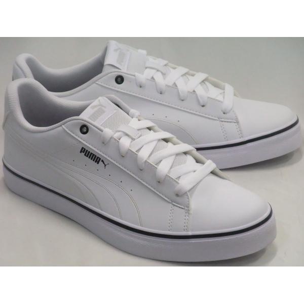 ワントーンでまとめたミニマルなルックスのプーマVコートバルクEBスニーカーです。さり気なくブランドらしさをアピールするディテールが程よいアクセントになっています。様々なスタイリングにマッチするノームコアなデザインは、デイリーのオールラウンダ...