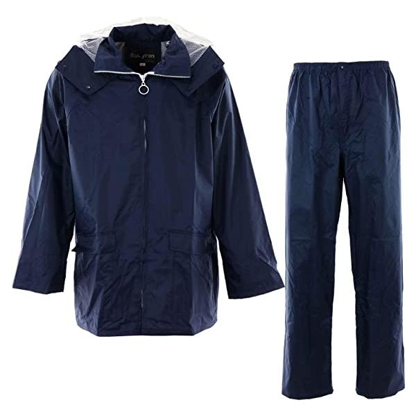 視認性や二重袖など、十分な機能をもつベーシックな防水レインスーツです。背中には、中のムレを逃がすベンチレーションと、背後の安全性を高める反射ラインを2本配置しました。前開きパンツで両腰ポケットが付いています。★サイズ明細は画像5枚目を参照し...