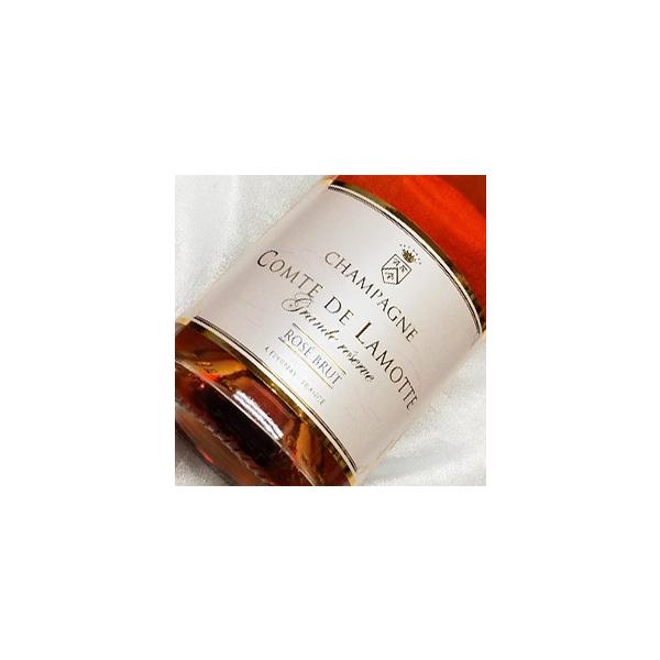 フランス国内のシャンパン売り上げ1位のGHマーテル社が、60年前から手がけるブランド。ピノ・ノワールが主体で、赤い果実の膨らみに、旨味と心地よいメリハリがある味わい。コント ド ラモット ブリュット ロゼ Comte de Lamotte ...