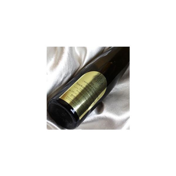 度が上がりやすいオルテガ種のブドウを主体に造られた、ドイツ最高ランクの極甘口の貴腐ワイン。貴腐を感じさせる蜂蜜のような風味があり、トロリとした舌触りの濃厚な味わい。アルツァイヤー カペレンベルクトロッケンベーレンアウスレーセ ハーフボト ル...