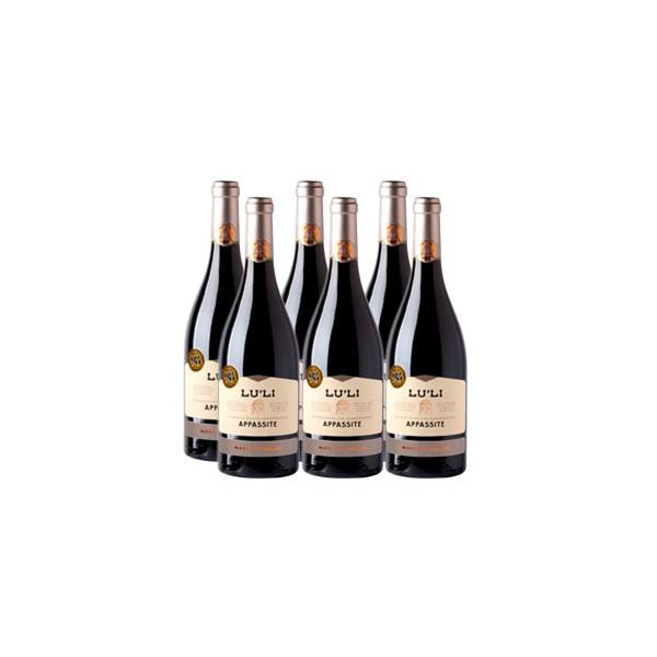 深みのある濃いルビーレッド色。野生のベリー、赤い花やアロマティックなハーブ、ユーカリを思わせる香り。果実味が非常に豊かでバランスがよい。口当たり滑らかで心地よい余韻が後を引く。アパッシメントの技法はワインが造られるようになる前から存在する古...