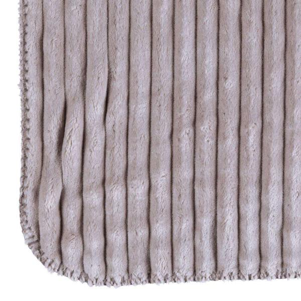 【特長】●吸湿発熱＋蓄熱＋抗菌防臭【仕様】●表生地：ポリエステル100％●裏生地：毛羽：ポリエステル100％●地糸：ポリエステル55％レーヨン45％