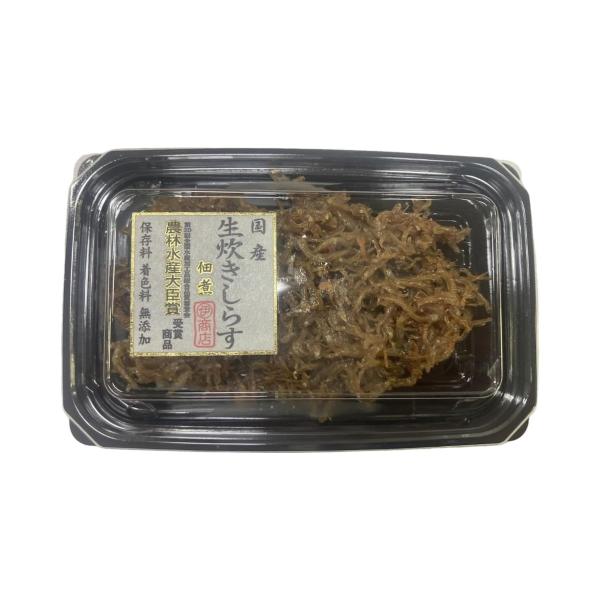 【商品説明】その日水揚げされたばかりの生”のしらすを、高火力で“炊き”上げる独自製法にて仕上げた逸品。 柔らかくふっくらとした味わい。 農林水産大臣賞受賞商品。【原材料】イワシ類稚魚(国産)、砂糖、醤油(大豆・小麦を含む)、酒、みりん【内容...