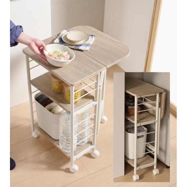 天板を折り畳めばコンパクトに。天板を広げて大きく使うことも可能。広げたときは天板サイズ500×450mmで、使わないときは幅270mmに折り畳んでスリムに収納。六角レンチが付属。天板折り畳み式。キャスター付き ストッパー付き×2 ストッパー...