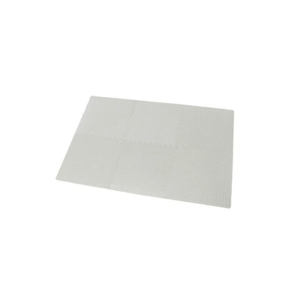 トレーニング時の音や振動、床へのキズを防止する連結式マット。ジムの雰囲気を味わえるデザインで、簡単にホームジムを実現。■カラー：LGY■サイズ：1枚サイズ/約60×60×1.2cm使用サイズ 6枚/約180cm×120×1.2cm■材質：E...