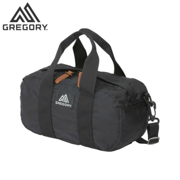 かつて人気を博したグレゴリーのダッフルバッグを、そのままポニーサイズにしたモデル。見た目はかなりシンプルなれど、細かな部分までダッフルバッグを継承しており、使いやすさが抜群にいい。内側にはセキュリティー用のミニポケットを装備しつつ、本体の外...