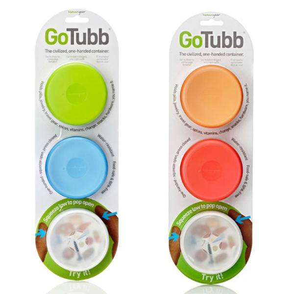 ゴータブは片手で容易に開閉することができる小物ケースです。工具やアクセサリーはもちろん、BPAフリーなのでサプリメントやお菓子などの食品にいたるまで安心して使用することが可能。開ける時はふたの側面を軽くつまみ、閉じる時はふたをかぶせて抑える...