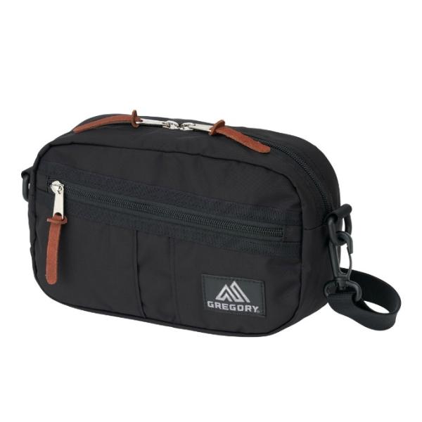 クイックポケットを横長にしただけ？ ちがいます。使いやすさを考えたらこのデザインにたどり着きました。収納性の高さや、内部の視認性がアップしたこのポッシブルポーチはクイックポケットではできなかったことを可能（Possible) にしました。■...