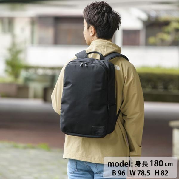 シンプルなシングルコンパートメントのビジネスバッグ■カラー：BK ( ブラック )■容量：約23.5L■サイズ：約30(W)×45(H)×14(D)cm■重量：約940g■素材：ナイロン■特長：・シングルコンパートメント設計・メディアポケッ...