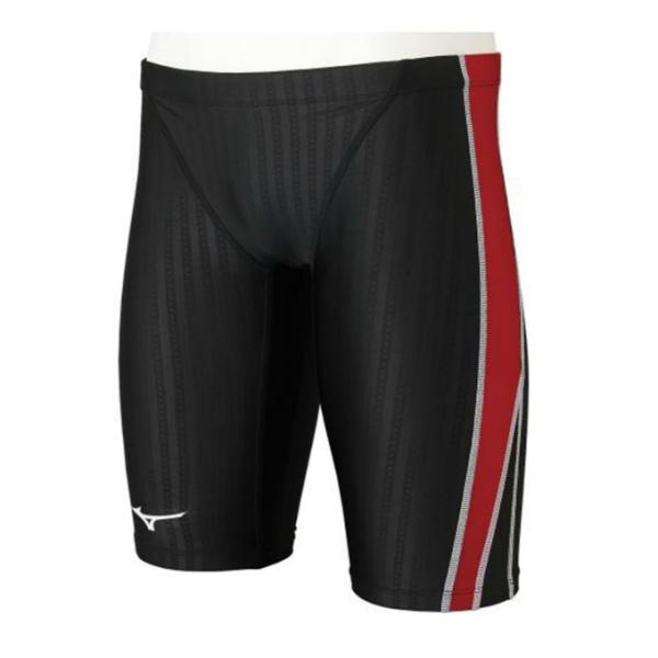 低抵抗素材ストリームフィットA、生地表面への撥水とストライプとダイヤ柄の凹凸形状のエンボス加工により、水の流れを整えることで低抵抗を実現。体にフィットするストレッチ性のあるニット水着。■カラー：96BKRD(ブラック×レッド)■サイズ：S、...