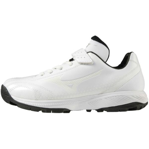 軽く、そして柔らかな足入れを追求。ジュニアにお薦めのゴム紐×ベルト仕様。■カラー:01：ホワイト×ホワイト■サイズ:19.0、20.0、21.0〜23.0cm■重量:約280g(27.0cm片方)■素材:甲材/人工皮革 底材/合成底■ウィズ...