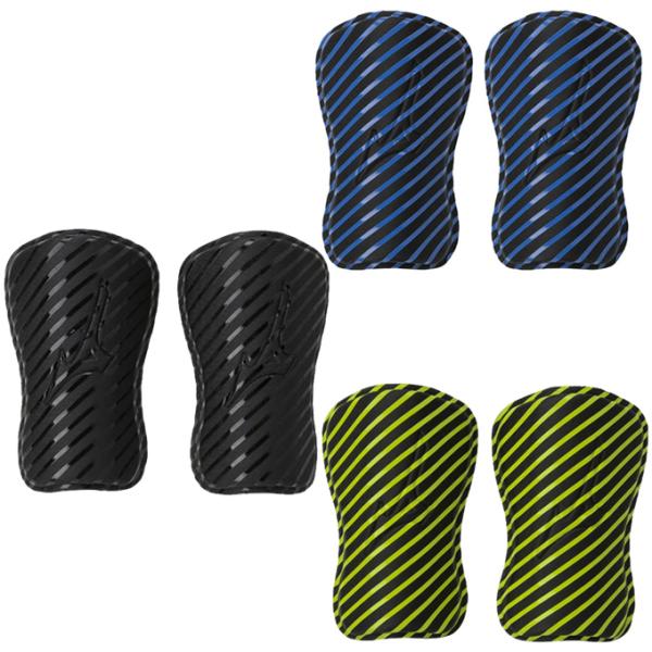 ■カラー：09(BK/ブラック)、27(BL/ブルー)、45(YE/イエロー)■サイズ：15cmモデル■素材：合成樹脂■原産国：中国製■特徴：グリップ機能付き　軽量シンガード検索ワード：すね当て すねあて レガース サッカー フットサル サ...