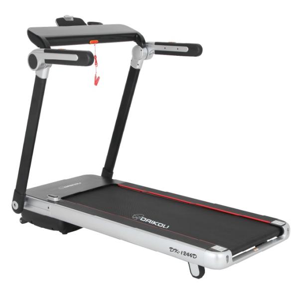 ■カラー：シルバー/ブラック■サイズ：幅91×長161×高128cm■本体重量/耐荷重：67Kg/100Kg■素材：スチールパイプ、ABS樹脂、ウレタン等■ディスプレイ表示項目：スピード、時間、距離、カロリー、心拍数、傾斜度■収納時サイズ：...