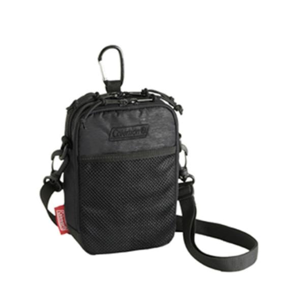 キャンプやフェスなど、スマホや貴重品だけを収納して持ち運びたいシーンにぴったりなスクエア型ショルダーポーチ。ショルダーストラップは取り外し可能。カラビナ付き■カラー：BKH ( ブラックヘザー ) ■サイズ：約13×19×6cm■素材：ナイ...