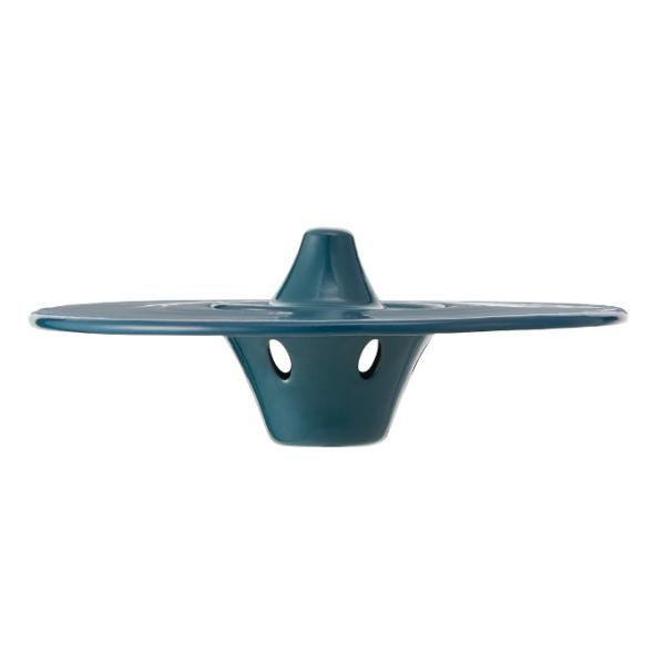 簡単にスモークの香りを楽しめる蓋型のスモーカースモークを手軽に楽しめるアイテム。加熱不要なチーズなどを入れたコップやシェラカップの上にのせ、スモークチップひとつまみを着火して10分ほど待てば香ばしいおつまみが完成する。ウイスキーや調味料など...