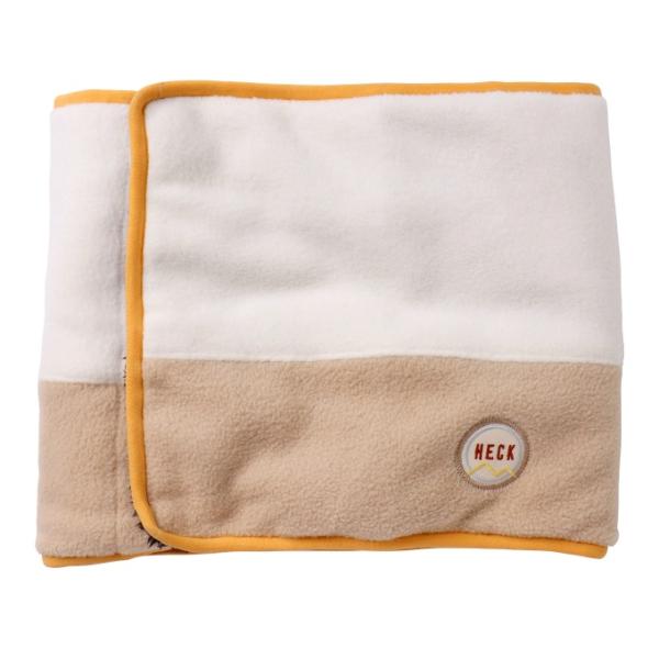 かぶらずに前スナップで着用できるネックウォーマー■カラー：OFF WH/BE ( OFFWHITExBEIGE )■サイズ：幅/30cm、高さ/23cm、口径/60cm、直径/19cm※製品によって仕上りサイズに多少の誤差がありますのでご了...