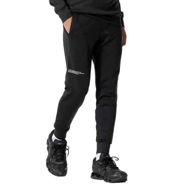 MIZUNO FOOTBALLのフィロソフィーを纏う、フットボーラーのためのオフアパレル。■カラー：09(BK)■サイズ(cm)：S ( ウエスト/59、股上/20.1、股下/67、裾幅/10.5、ヒップ/91 )M ( ウエスト/63、股...