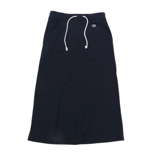 Champion(チャンピオン)のスウェットシャツは、(ザ キング オブ スウェットシャツ)と評されるほど、世界中の多くのファンに愛されてきました。環境に配慮して生産されたサステナブルなアメリカ綿(コットンUSA)80%とリサイクルポリエス...