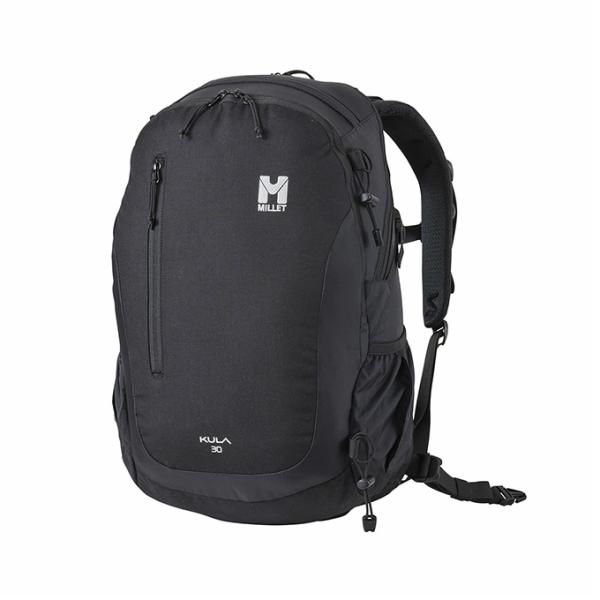 通勤から街歩き、アウトドアまで。あらゆるシーンで頼れる相棒バックパック■カラー：BKNR/N0247 ( BLACK - NOIR | N0247 ) ■容量：30L■重量：860g■サイズ：W29_H51_D19cm※製品によって仕上りサ...