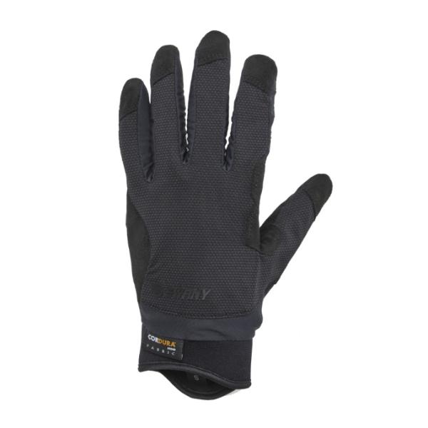 甲側にCOUDURA素材使用し、フィット感が良く耐久性を兼ね備えたモデル。エントリー層からエキスパートまでに対応。シンプルなシルエットのなかに、スワニーならではのギミックが盛り込まれています。■カラー：BK■サイズ：XS、S、M、L■素材：...