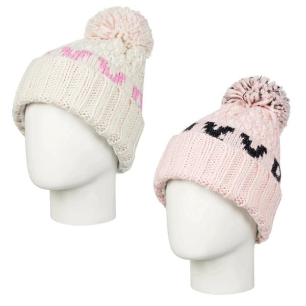 ROXYで1番人気のジャガードロゴ入りビーニー。ボリュームたっぷりのポンポンと、異なる編み地の組み合わせがポイントです。■カラー：TDQ0、MEB0■サイズ：F■特長：ハーフフリースライナー付き検索ワード：帽子 ニットキャップ ビーニー キッズ