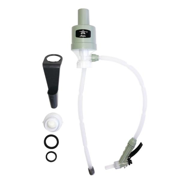 空気圧で給油する電池のいらないポンプ式■カラー：グリーン■付属品：付属パッキン ( 50mm、60mm各1個 )■素材：樹脂■原産国：日本検索ワード：アウトドア キャンプ バーベキュー BBQ